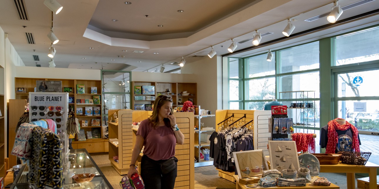 Museum Store Sunday at Independence Seaport Museum | Old City District